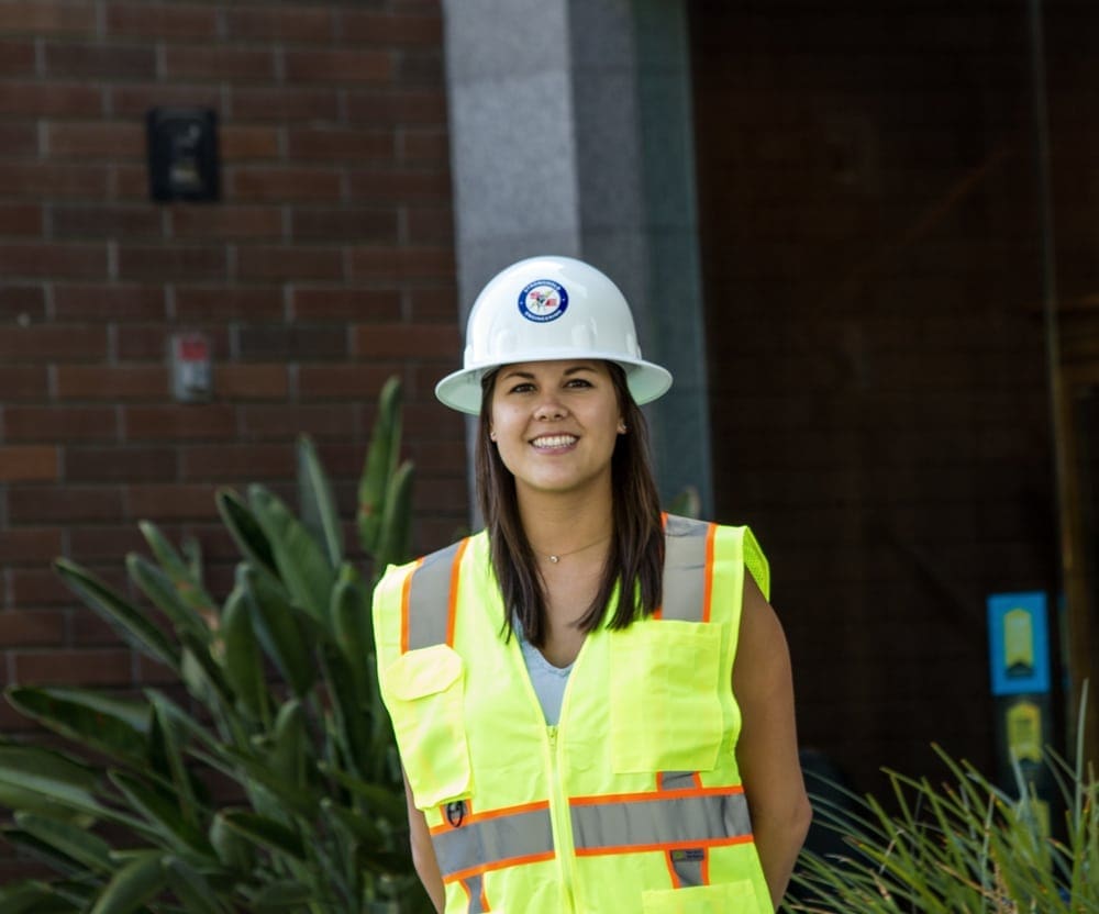 Alyssa Bailey - "2018 Top Women In Construction" Award Winner! - Stronghold Engineering